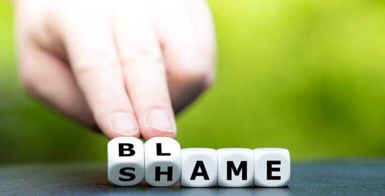 Shaming : Comment le Reconnaître et Comment Y Faire Face